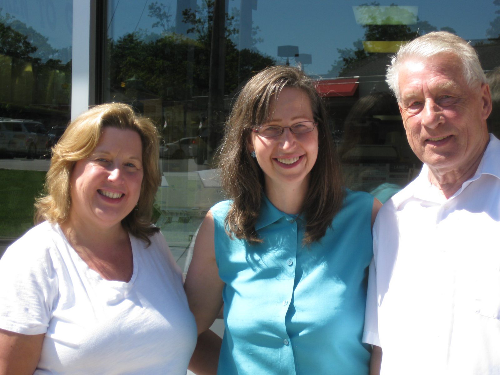 Lange’s Deli and Little Store Delivers Constant Kindness - Hope's Door