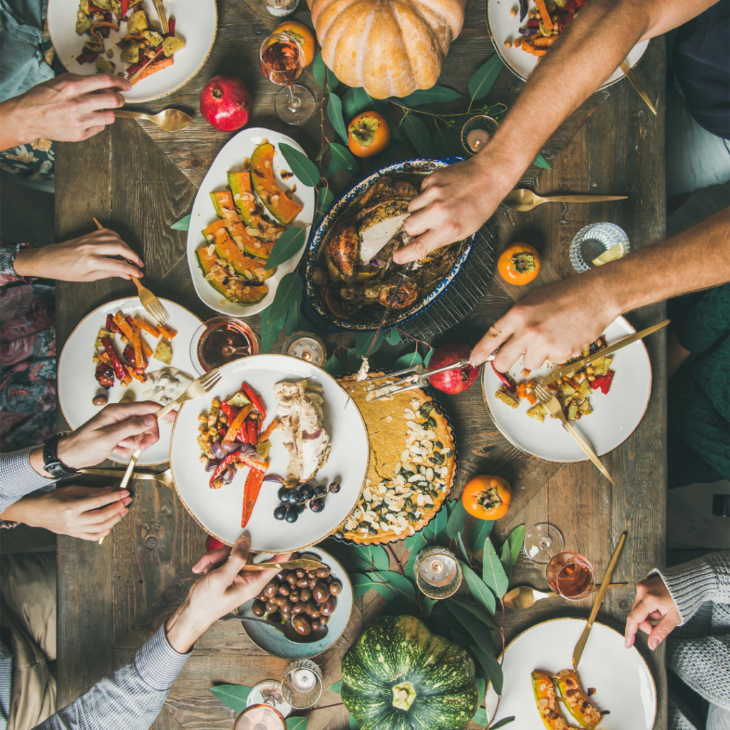 Community Members Provide Thanksgiving Feast - Hope's Door